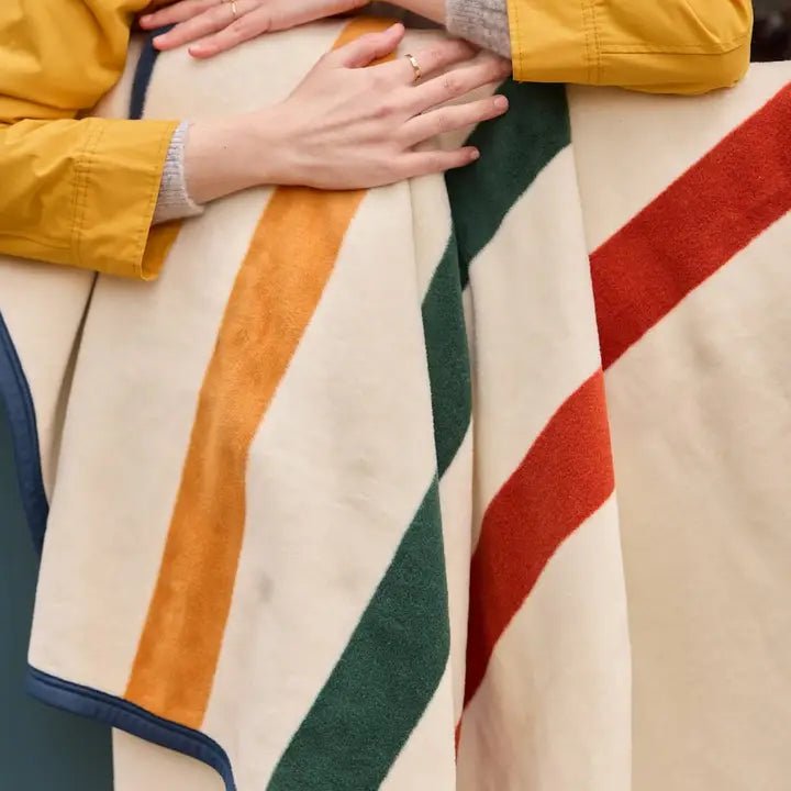 Vintage Center Stripes Blanket - ChappyWrap – Fred & Co.